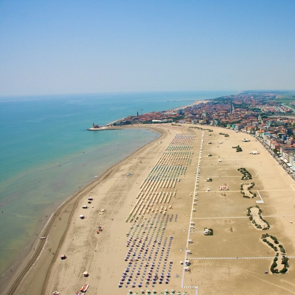 Hotel Lux – Caorle – 3-star superior seafront hotel in Caorle