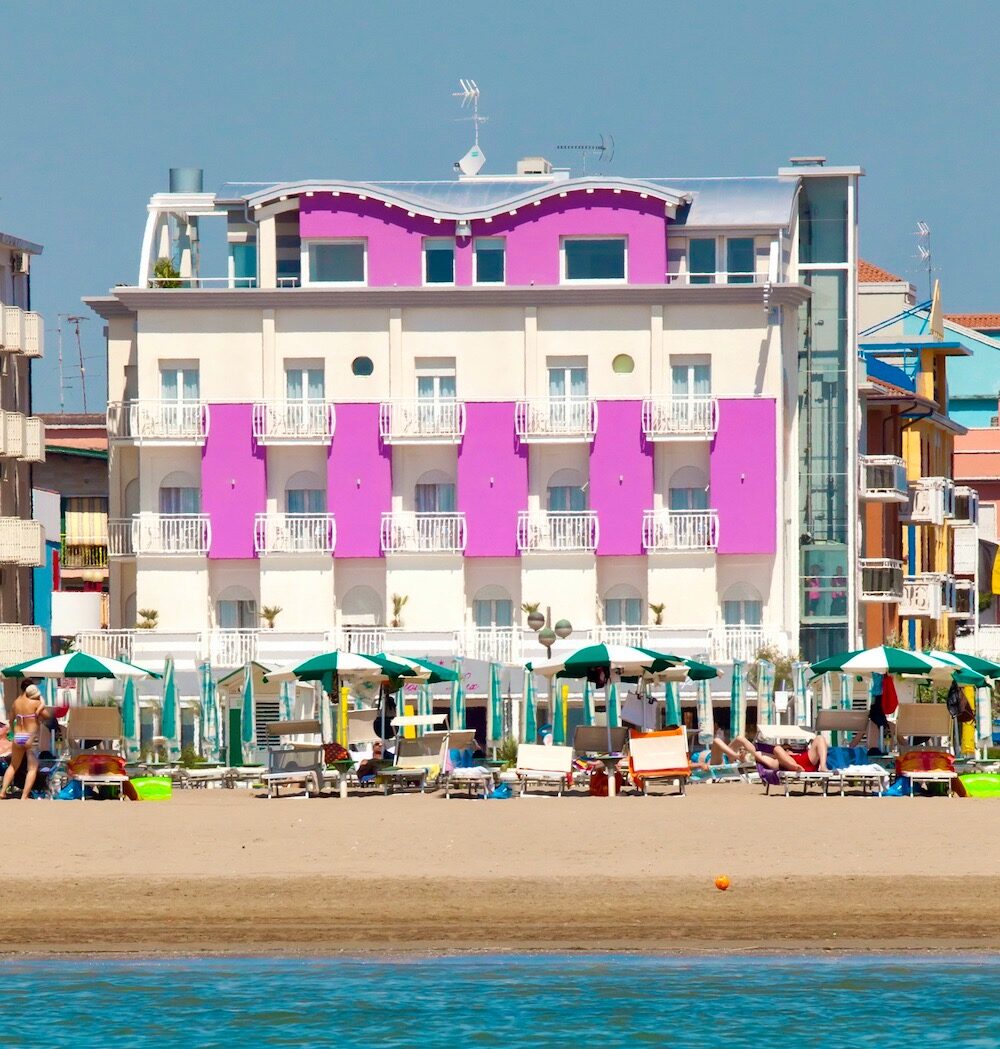 Hotel Lux – Caorle – 3-star superior seafront hotel in Caorle